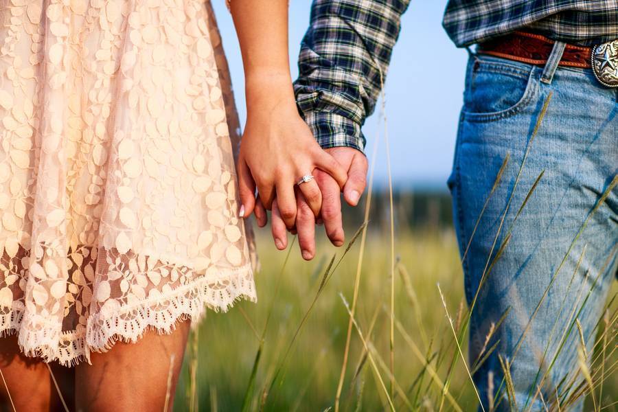 Countryside Rustic Engagement Shoot - Elegant Wedding