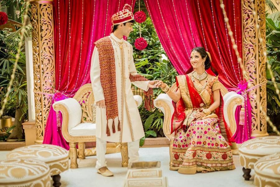 Colorful Tradition - An Indian Wedding Styled Shoot - Elegant Wedding